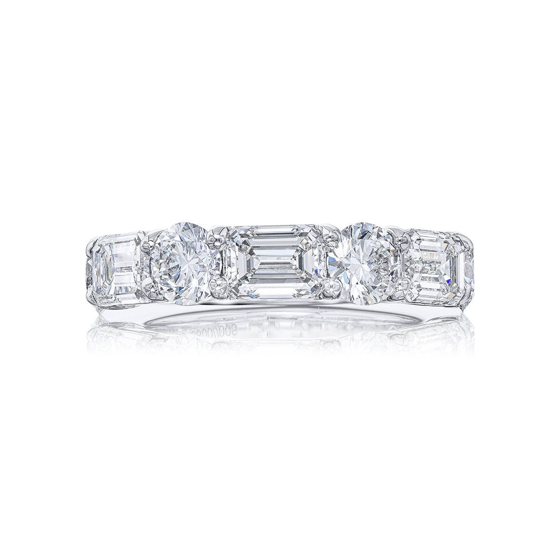 Elegance Elevated: Timeless Single-Row Diamond Wedding Band | Handcraf ...